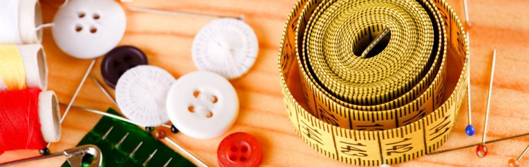 Cómo coser botones con tu máquina de coser | MundoCosturas